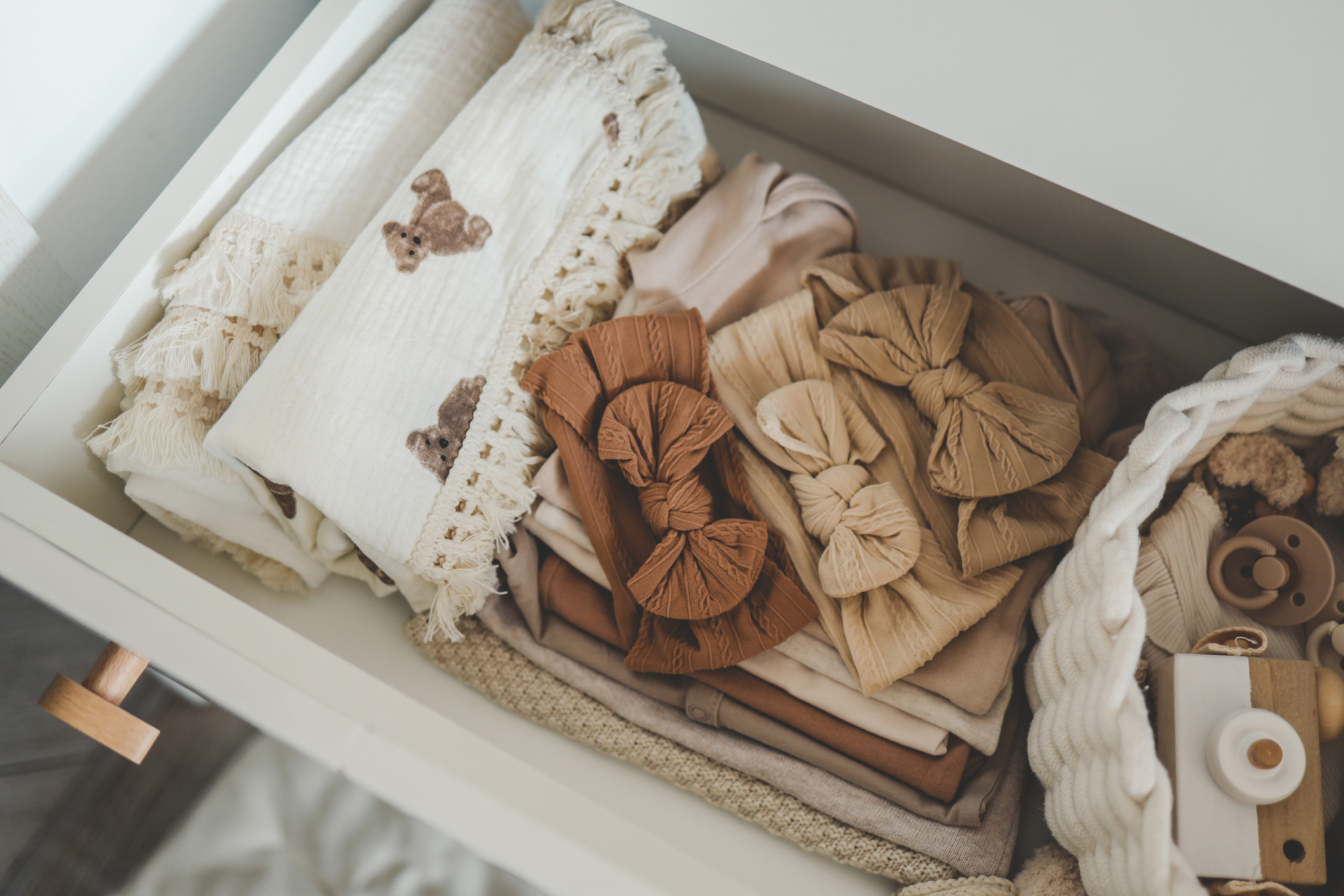 The 'recovering beige mum' is bringing colour back - here's how to ...